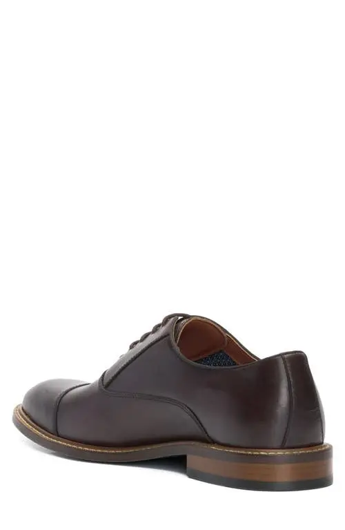Vince Camuto Loxley Cap Toe Oxford - Mocha