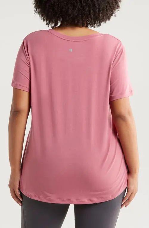 Zella Breathe Active V-neck Tee - Pink Mauve