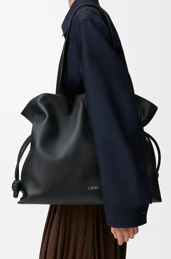 Loewe Xl Flamenco Clutch - Black