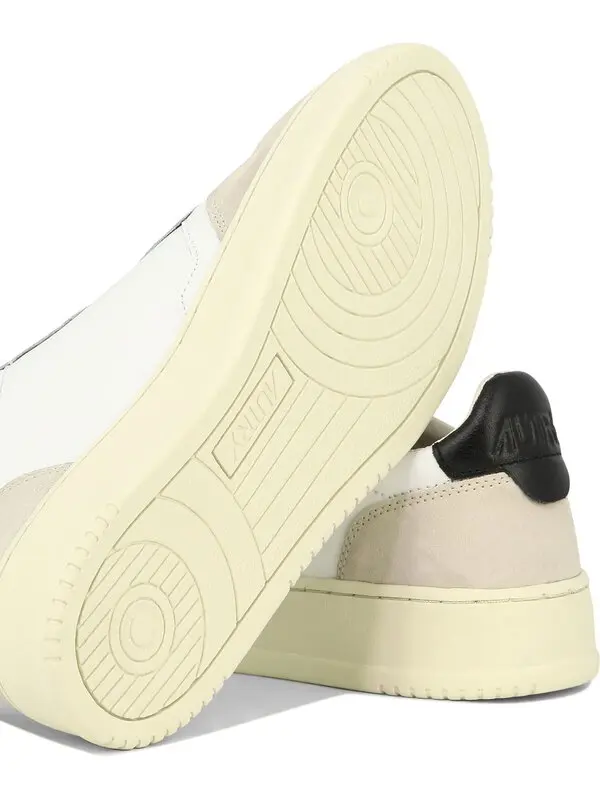 AUTRY Medalist Low Sneakers
