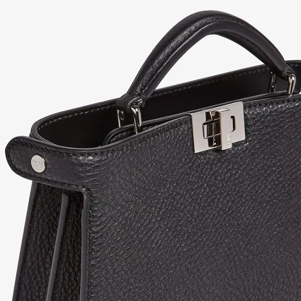 Fendi Peekaboo Iseeu Xcross Bag