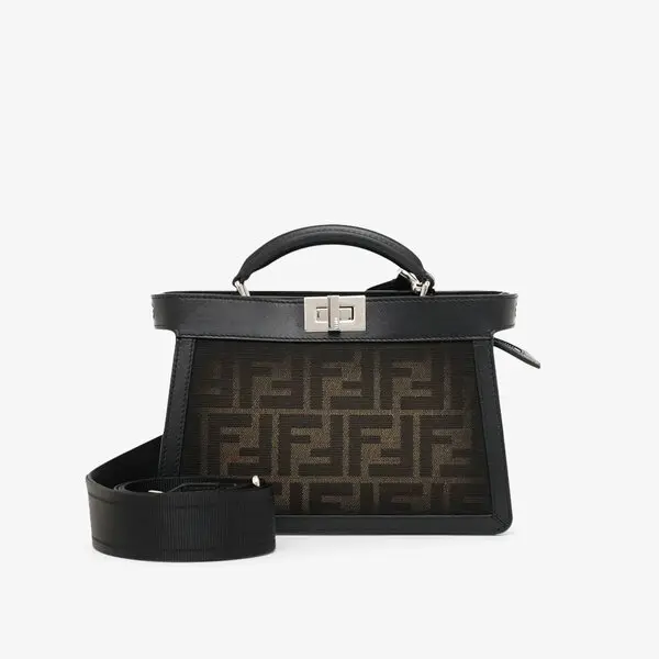 Fendi Peekaboo Iseeu Xcross Bag