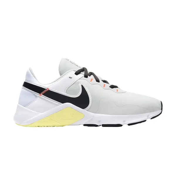 Nike Legend Essential 2 Sneakers - White