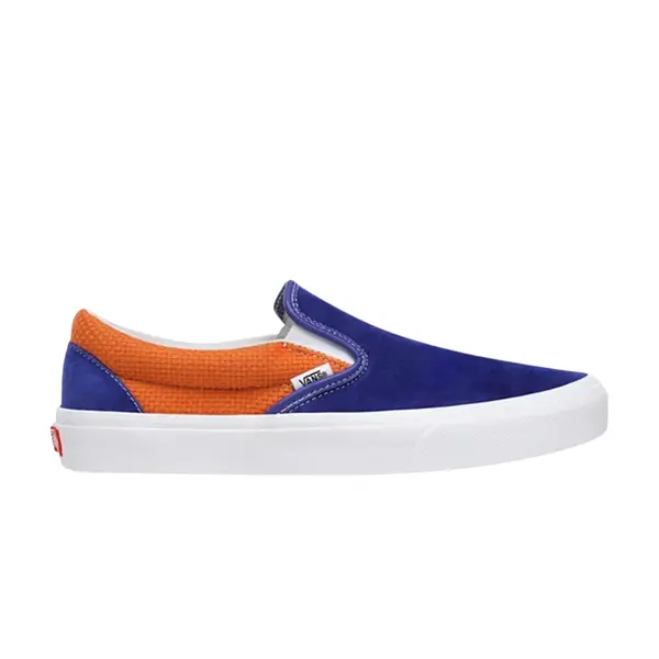 VANS Classic Slip-on Sneakers - Blue