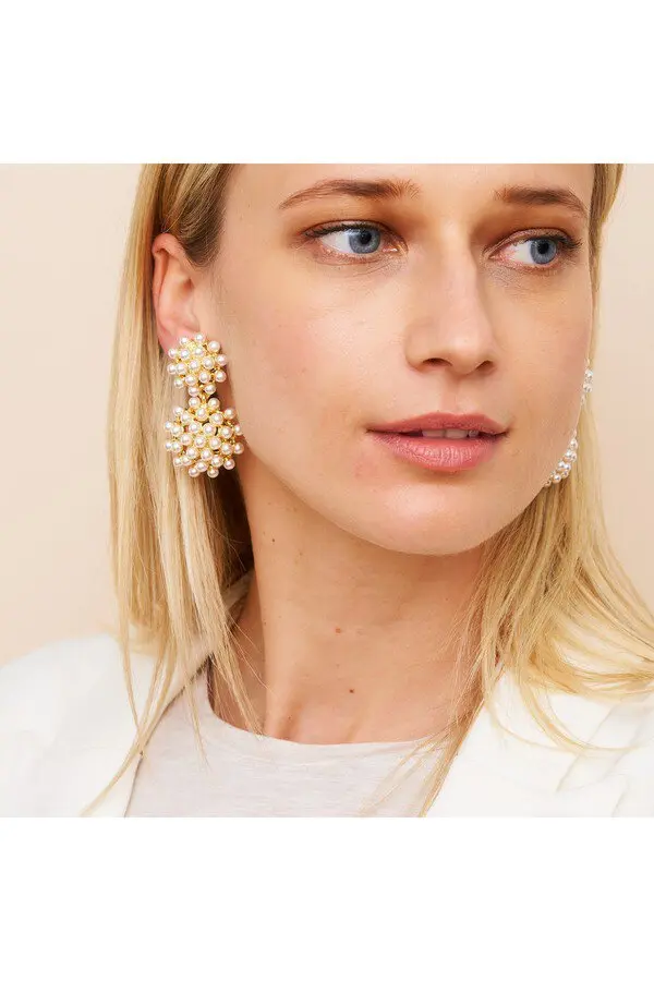 KENNETH JAY LANE Pearl Cluster Drop Clip On Earrings