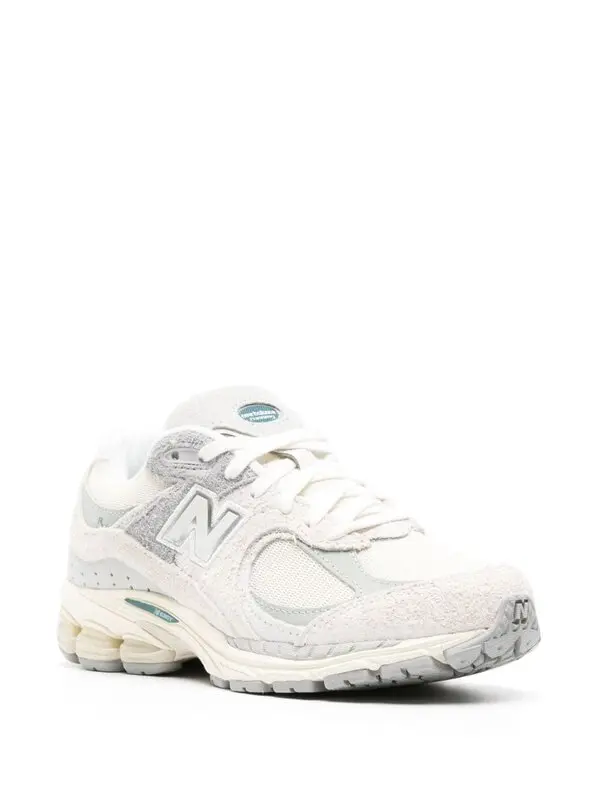 NEW BALANCE 2002r Suede Sneakers - White