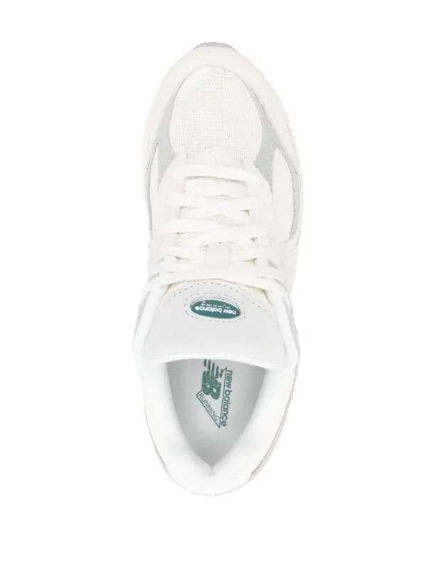 NEW BALANCE 2002r Suede Sneakers - White