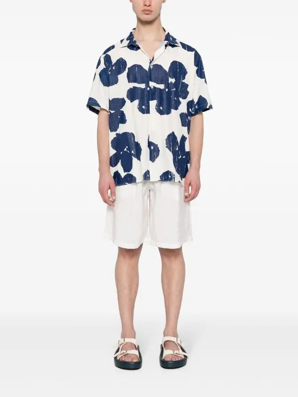 FAMILY FIRST Appliqué Logo Shorts - White