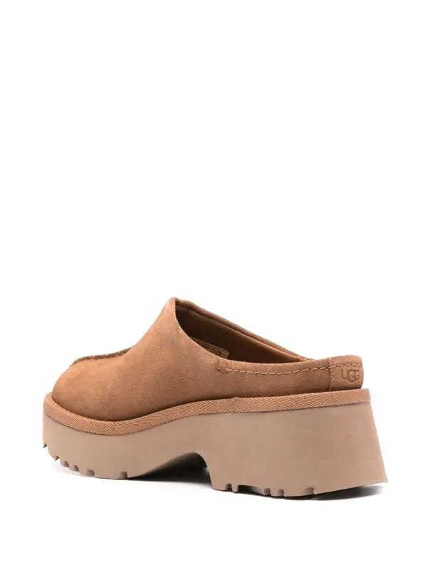 UGG New Heights 50mm Clogs - Brown
