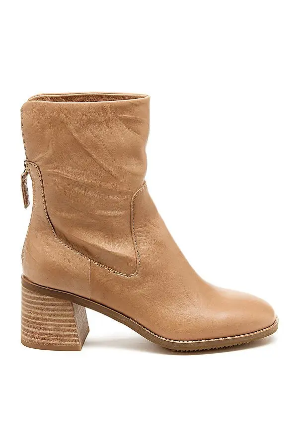 KELSI DAGGER BROOKLYN Island Heeled Boots - Neutral