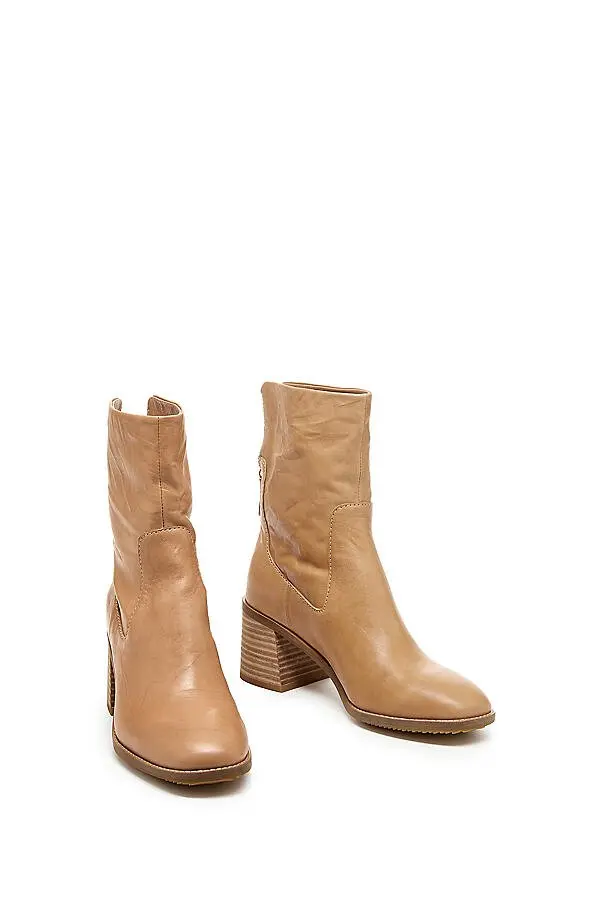 KELSI DAGGER BROOKLYN Island Heeled Boots - Neutral