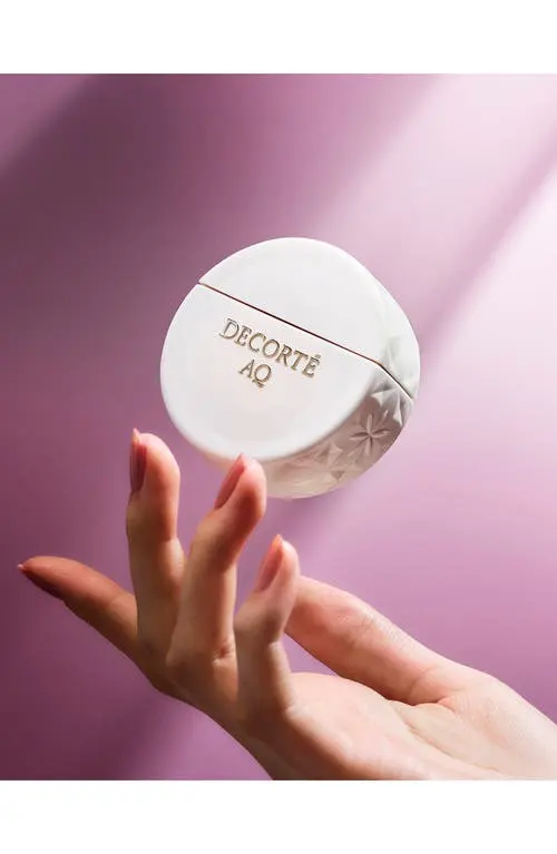 DECORTE Aq Hand Essence