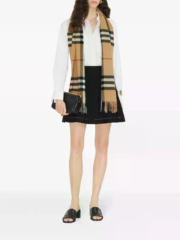 Burberry Check-pattern Fringed Scarf - Neutrals