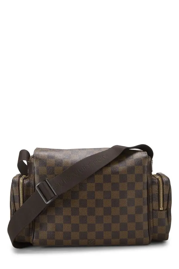 LOUIS VUITTON Damier Ebene Melville Messenger