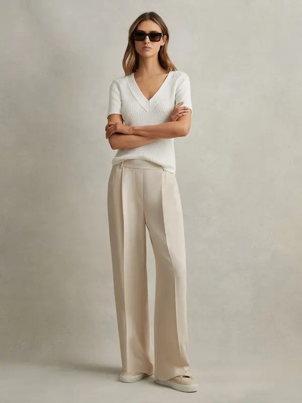 REISS Eden Petite Wide-leg Trousers - Cream
