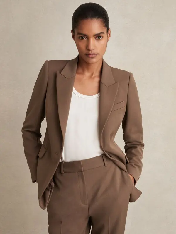 REISS Gabi Petite Tailored Single Breasted Suit Blazer - Mink Neutral