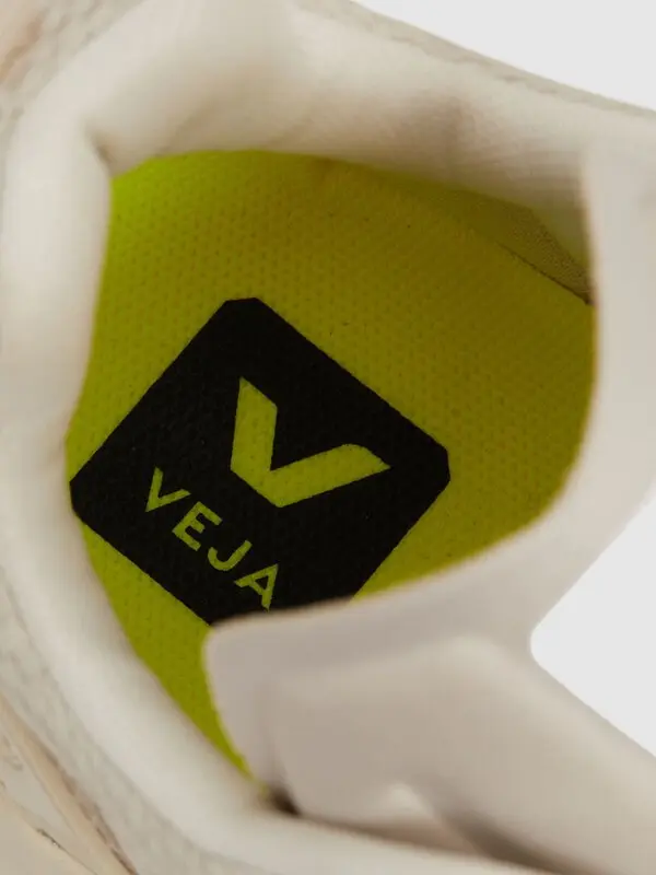 VEJA Condor Alveomesh Running Sneakers