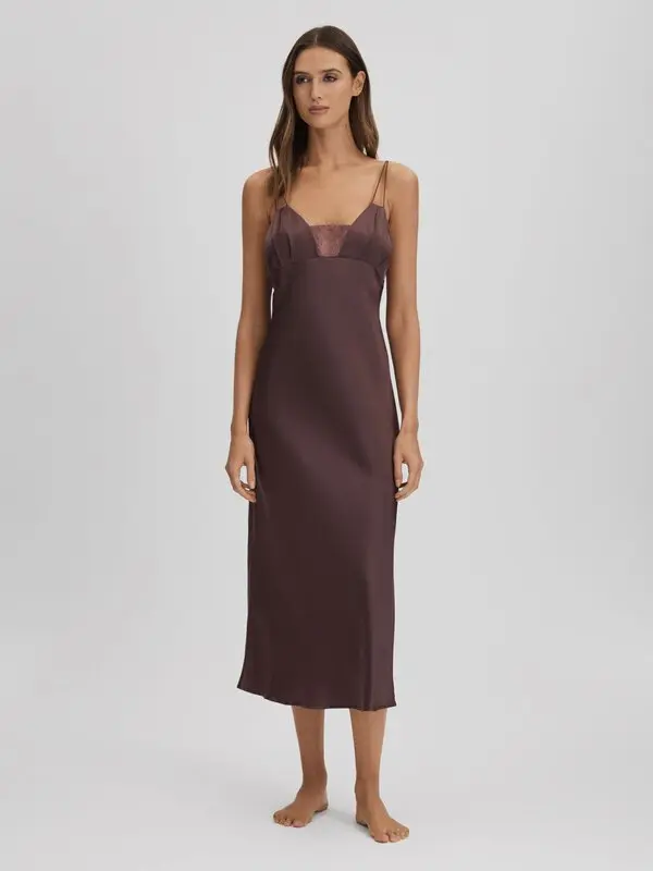 MAISON ESSENTIELE Silk Nightdress