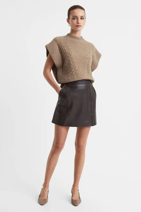MADELEINE THOMPSON Wool-cashmere Emilia Vest