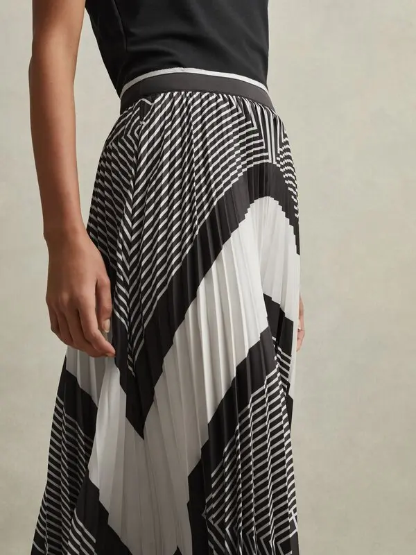 REISS Gabi Printed Pleated Midi Skirt