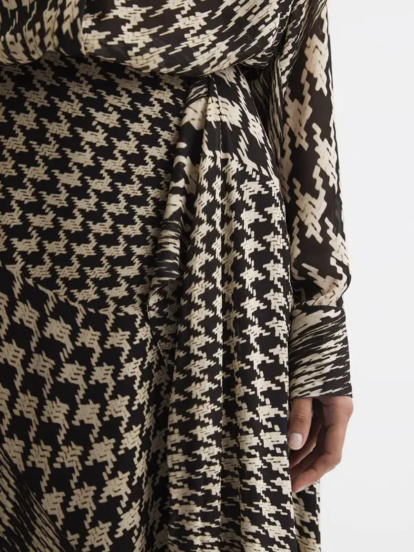 REISS Oksana Dogtooth Asymmetric Midi Skirt
