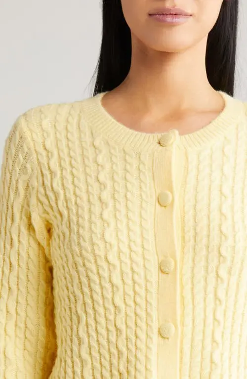 ALL IN FAVOR Crop Cable Cardigan