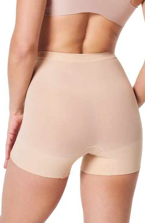 Spanx Spanxsculpt™ Seamless Power Shorty - Soft Beige