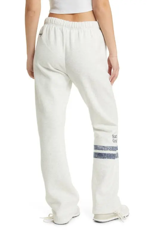 THE MAYFAIR GROUP Start With Gratitude Sweatpants