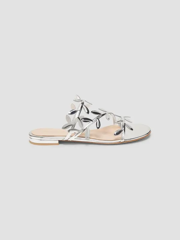 GIANVITO ROSSI Flavia Metallic Leather Flat Sandals - Silver