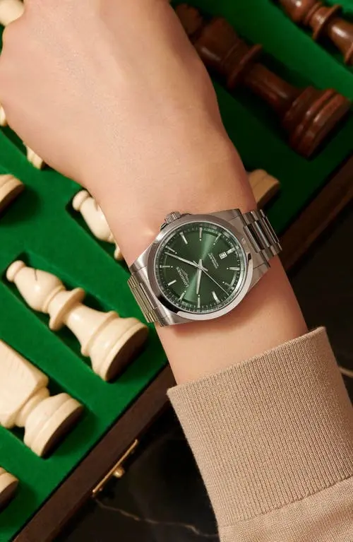 LONGINES Conquest Automatic Bracelet Watch - Green