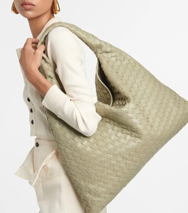 Bottega Veneta Hop Large Shoulder Bag - Beige