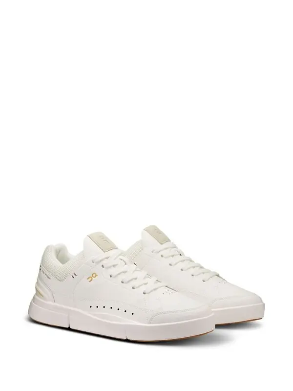 On The Roger Centre Court Sneakers