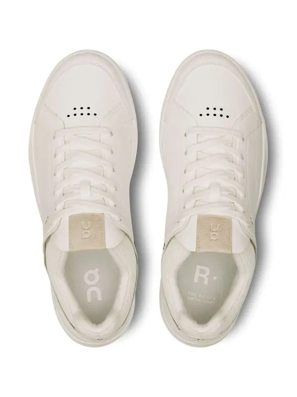On The Roger Centre Court Sneakers