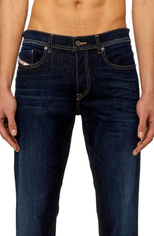DIESEL® 2023 D-finitive Tapered Jeans - Denim