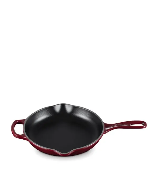 LE CREUSET Cast Iron Skillet - Burgundy