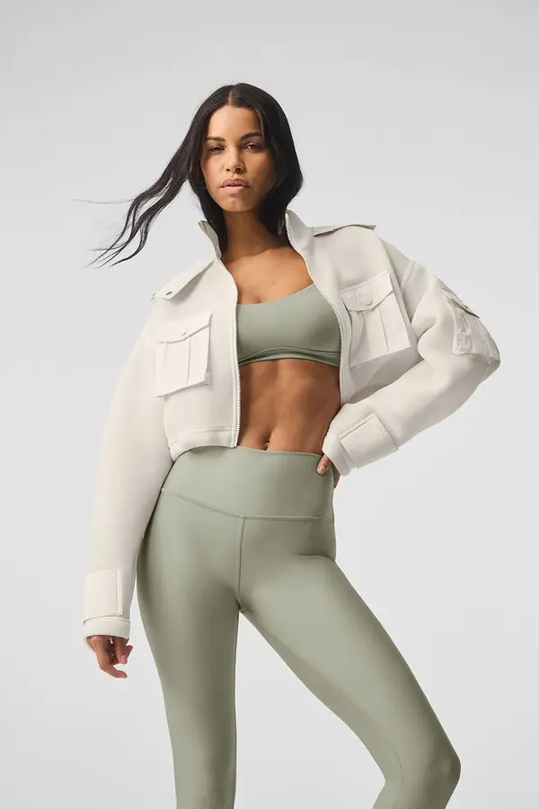 Alo Yoga Cropped Engage Cargo Parka Jacket