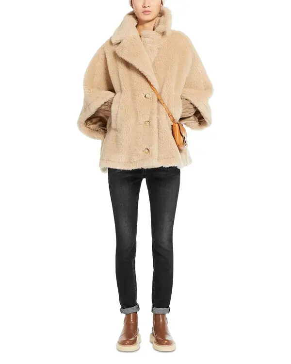 ジャケット・アウター Max Mara ALEGGIO Teddybear Cape Poncho Max Mara Aleggio Teddy Cape Jacket In Sand - 30% Off | Editorialist