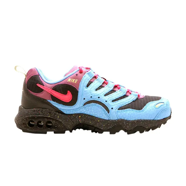 Nike Air Terra Humara Supreme Urban Night Sneakers - Black