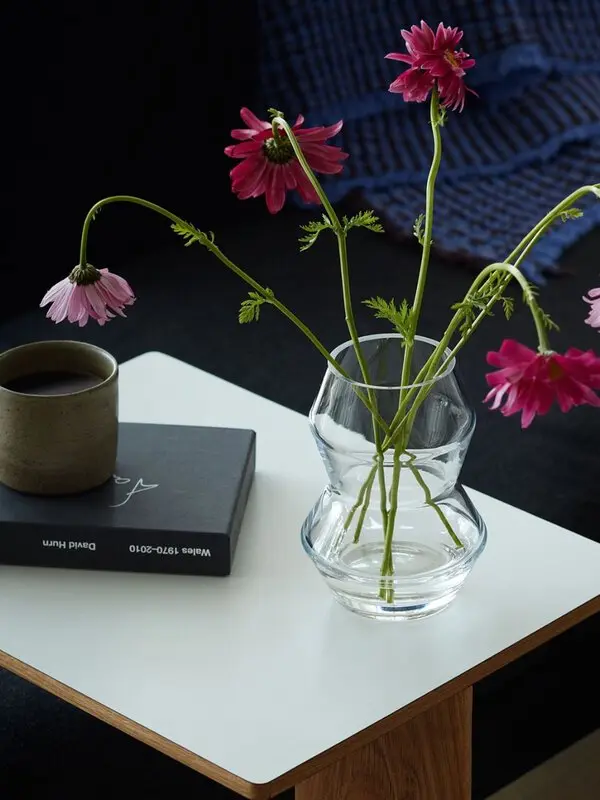 LSA INTERNATIONAL Sculpt Glass Vase