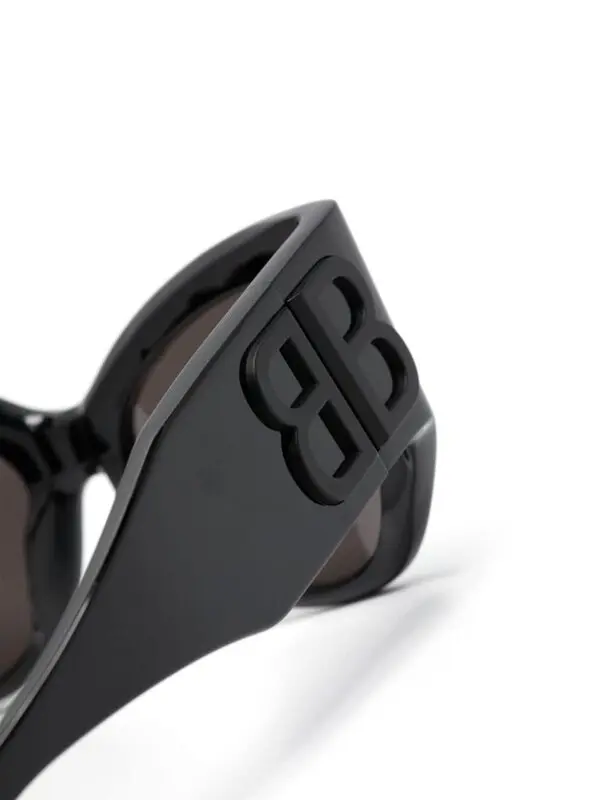 Balenciaga Cat-eye Sunglasses - Black