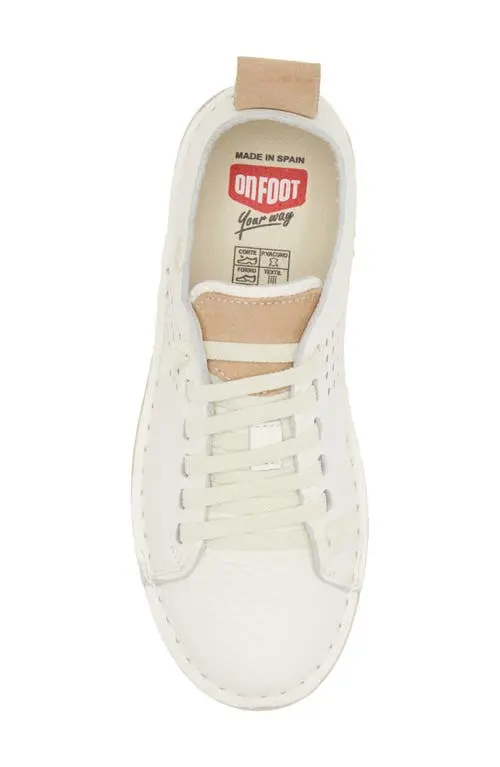 ON FOOT 30250 Silken Low Top Sneaker - Blanco