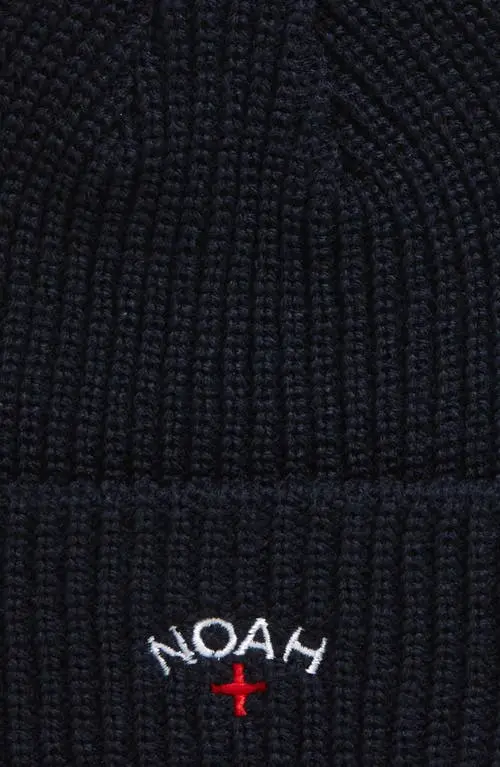 NOAH Core Logo Beanie - Navy