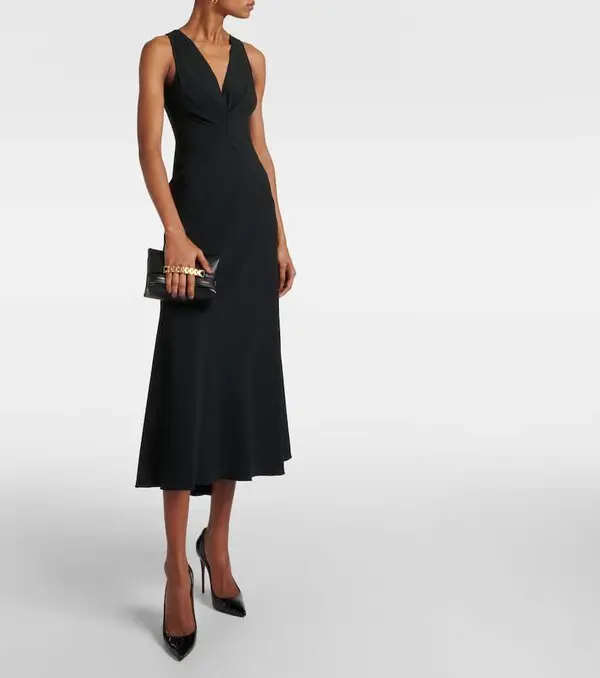 Victoria Beckham Chain Mini Leather Pouch With Strap