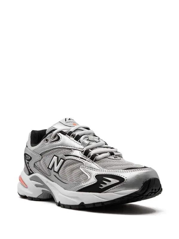 NEW BALANCE 725v1 Metallic Sneakers - Silver