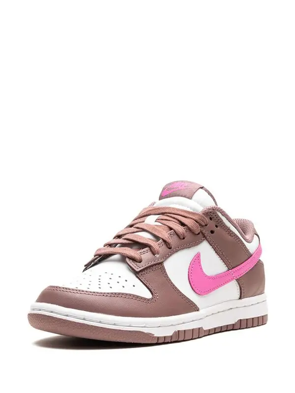 Nike Dunk Low Sneakers - Brown