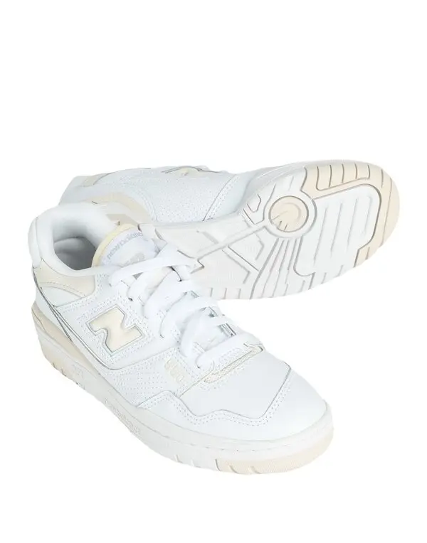 NEW BALANCE Low-top Sneakers - White