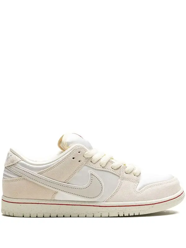 Nike Dunk Low Valentine's Day Sneakers - Neutrals