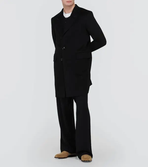 Manolo Blahnik Delsa Chelsea Boots