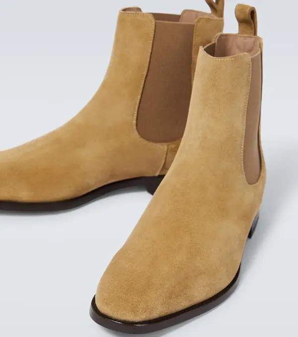 Manolo Blahnik Delsa Chelsea Boots