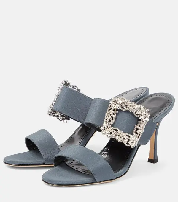 Manolo Blahnik Gable Jewel-embellished Sandals - Blue